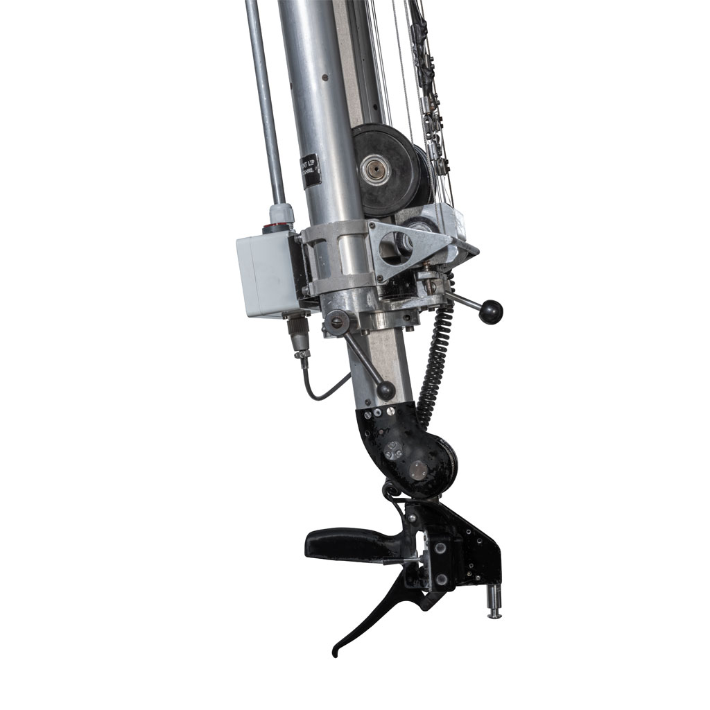 Telemanipulator Model-9 for nuclear laboratories